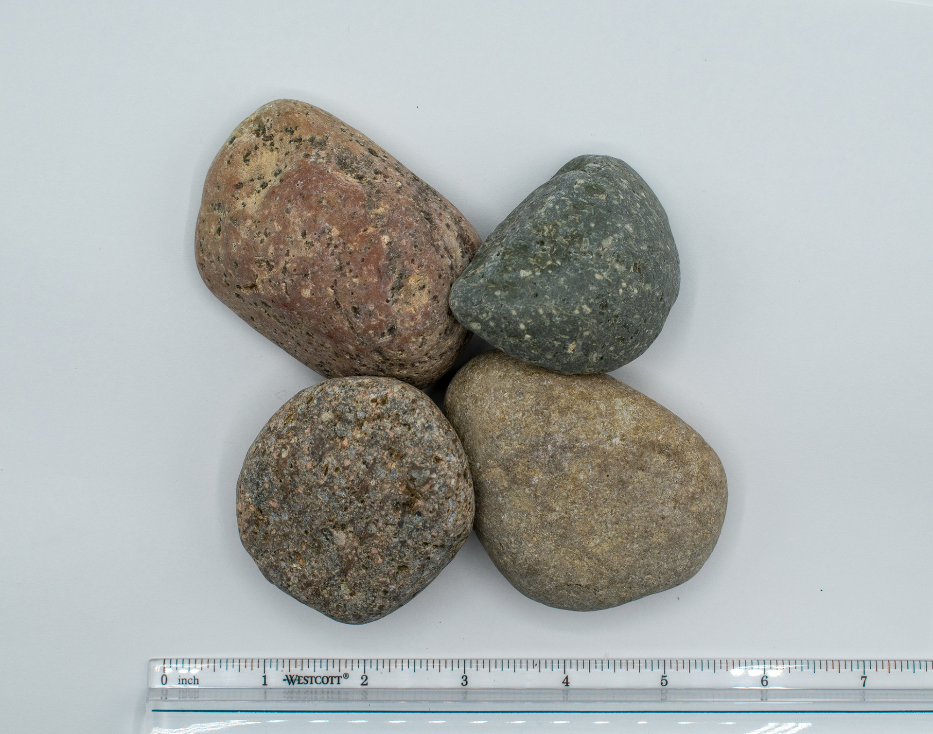 Mixed Beach Pebbles - Clearview Nursery