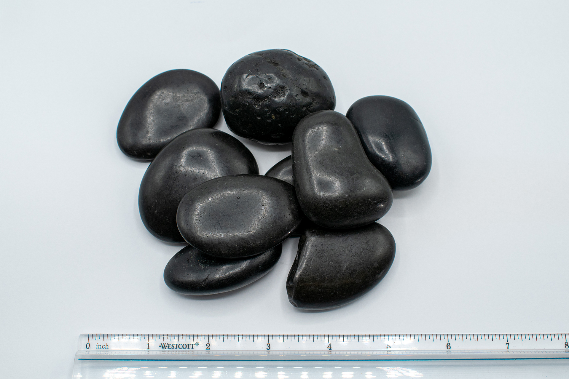 Polished Beach Pebbles - Clearview Nursery